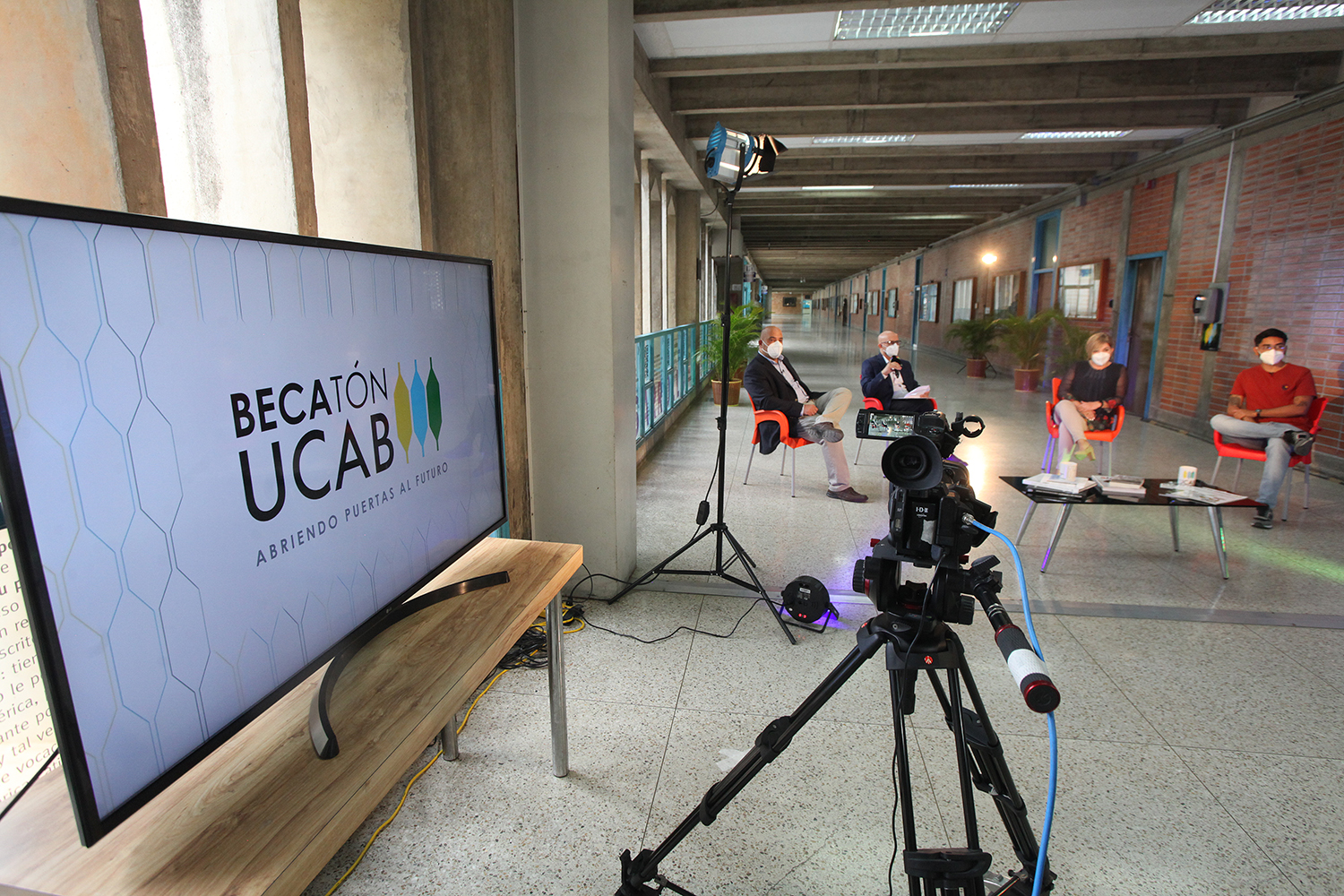 Regresa el Becatón UCAB para apoyar becas estudiantiles de la ...